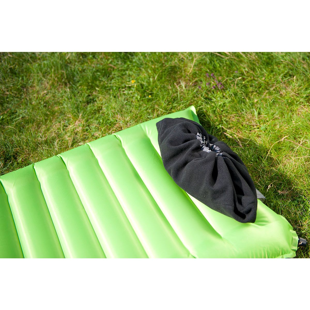 Materac COLEMAN COMPACT AIR MAT WITH PUMP - Sklep Polarsport