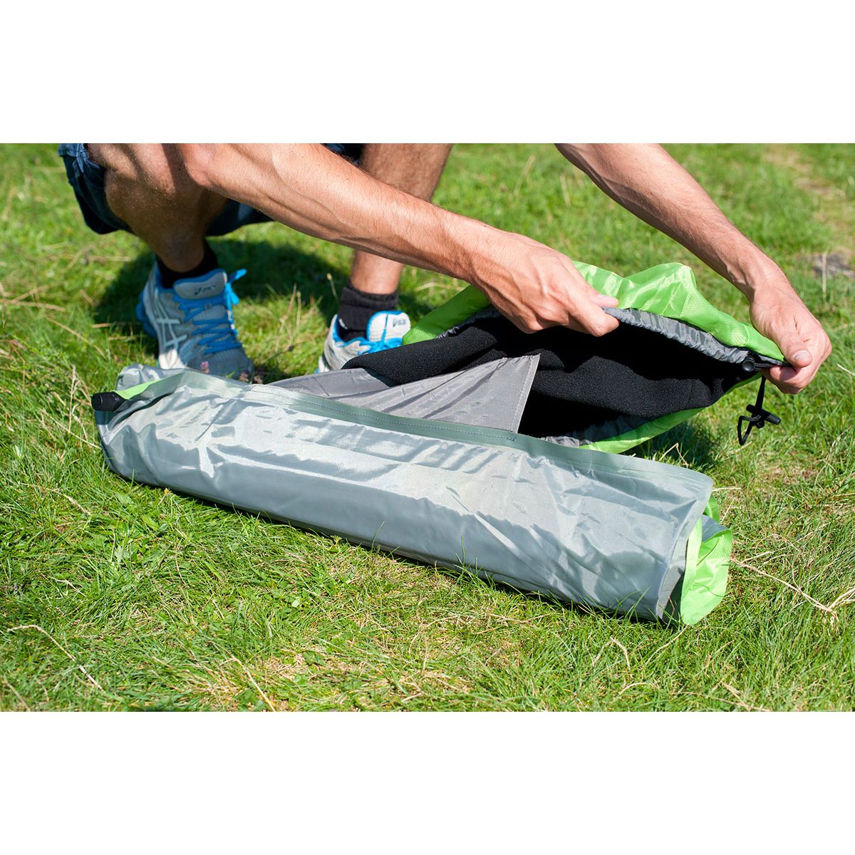Materac COLEMAN COMPACT AIR MAT WITH PUMP - Sklep Polarsport