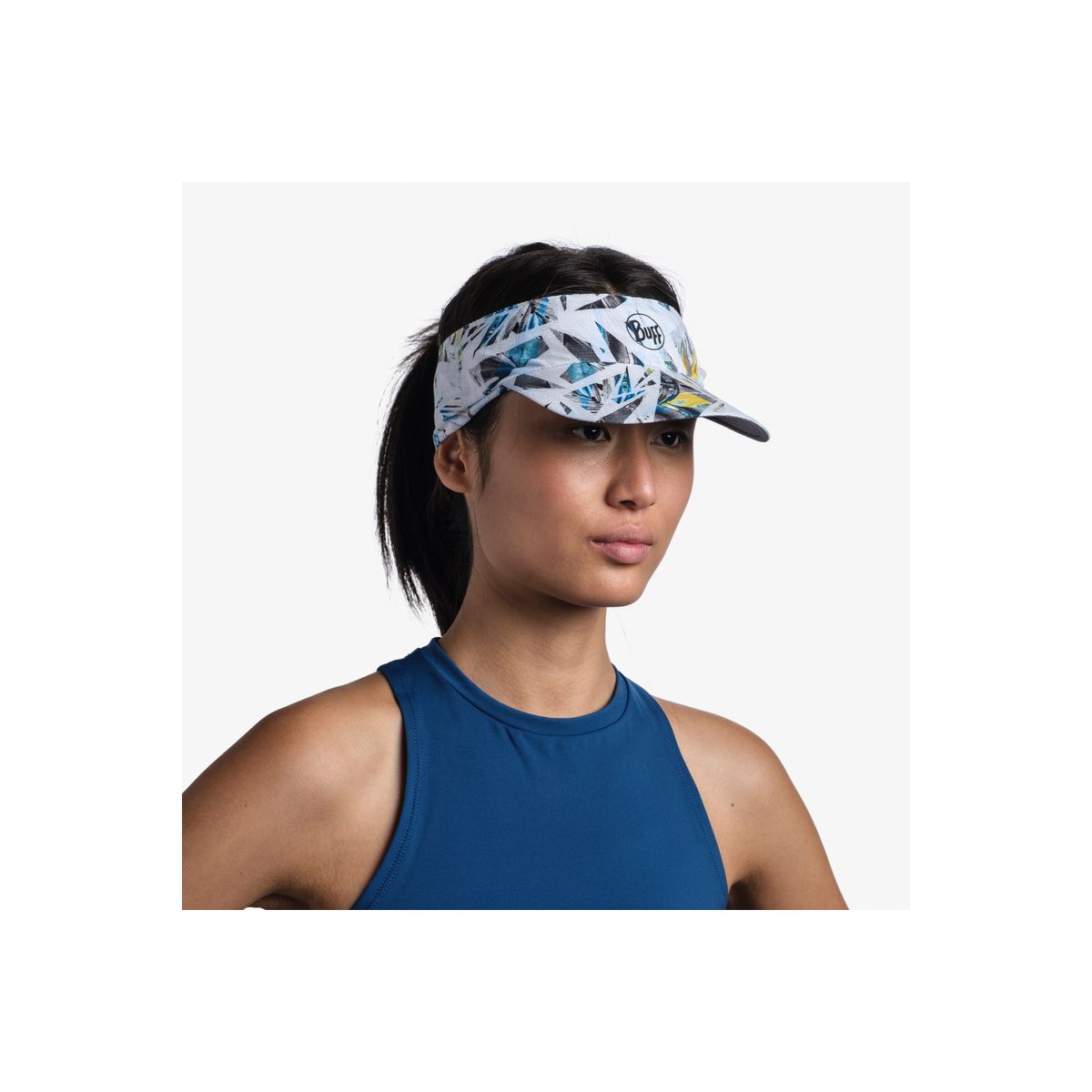 Daszek do biegania BUFF PACK SPEED VISOR PATTERNED IPE WHITE - sklep polarsport