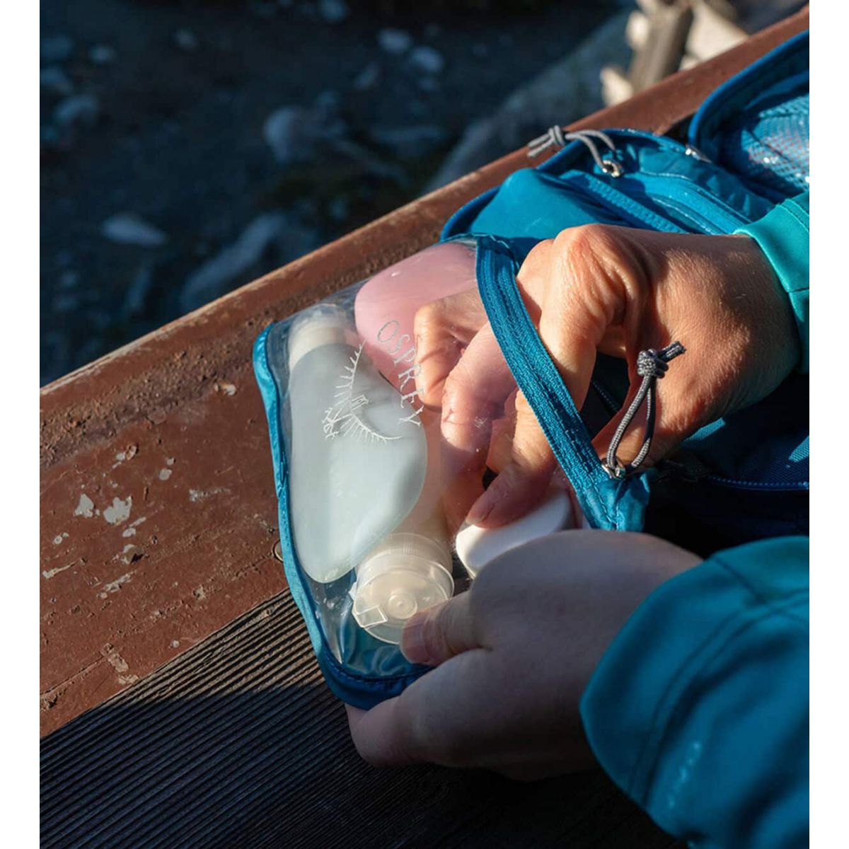 Kosmetyczka turystyczna OSPREY ULTRALIGHT ZIP ORGANISER - Sklep ...