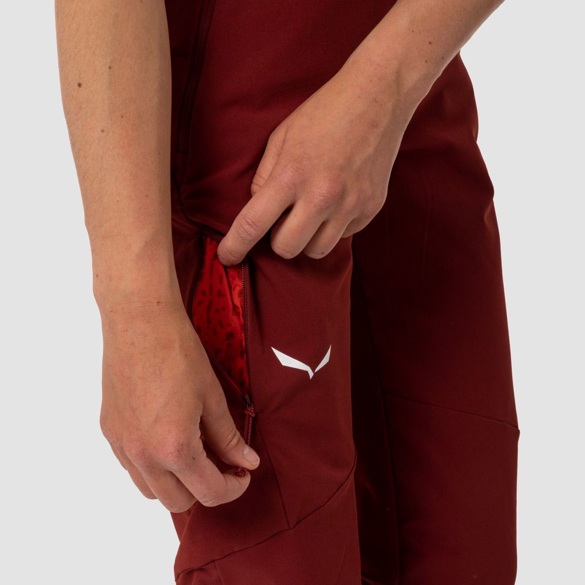 Damskie spodnie softshellowe SALEWA AGNER ORVAL 3 DST - sklep Polarsport.pl