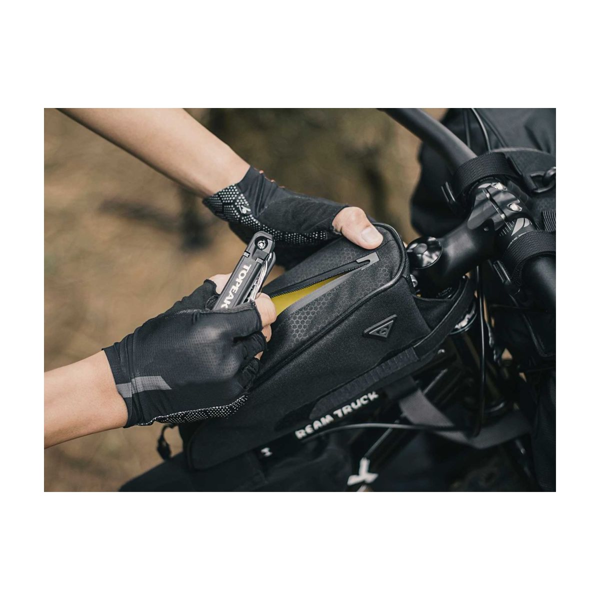 Torba na ramę TOPEAK TOPLOADER 0.75 L BLACK_sklep Polar Sport